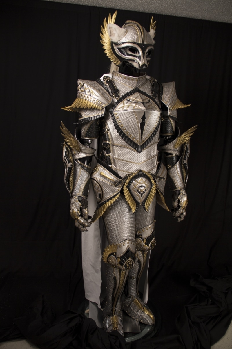 Gallery - White Knight Armor - Prince Armory